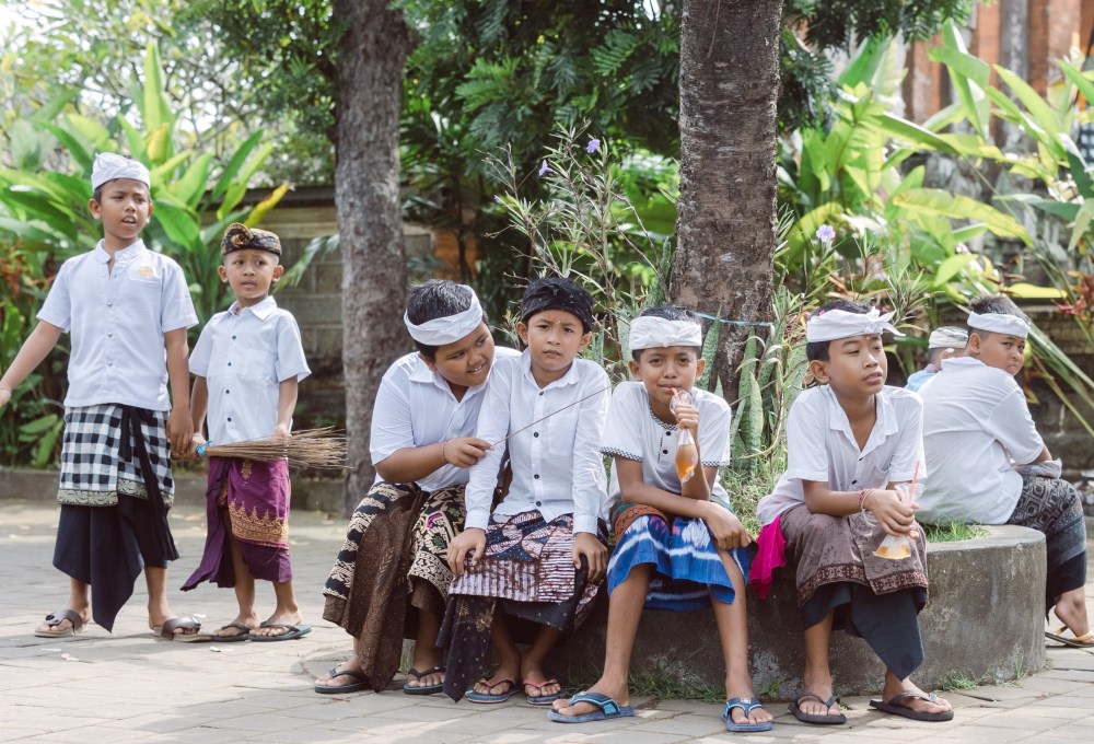 Freiwilligenarbeit - Sozialarbeit mit Kindern und Unterrichten auf ...